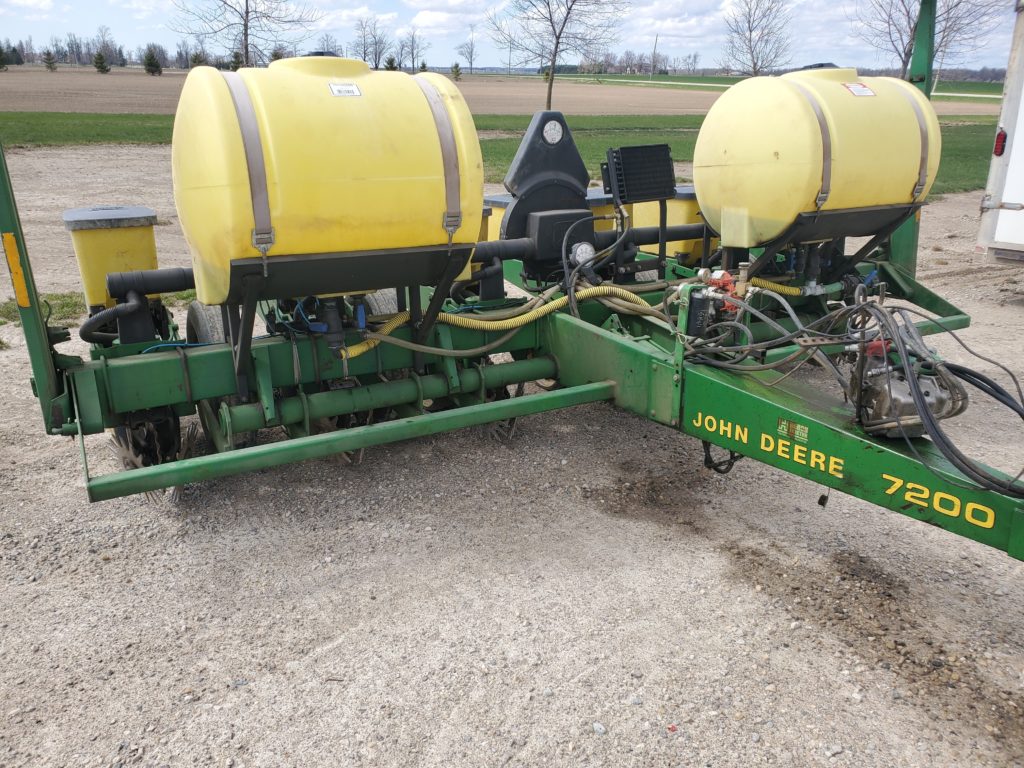 Planter Builds – Clean Field Services